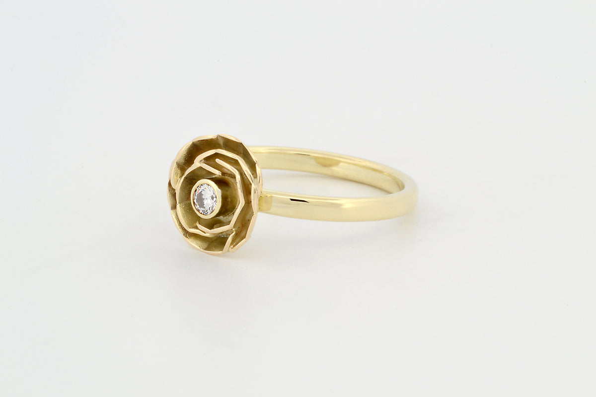 Ring Roos XL met diamant, geelgoud | Goudmerk Breda – Edelsmederij ...